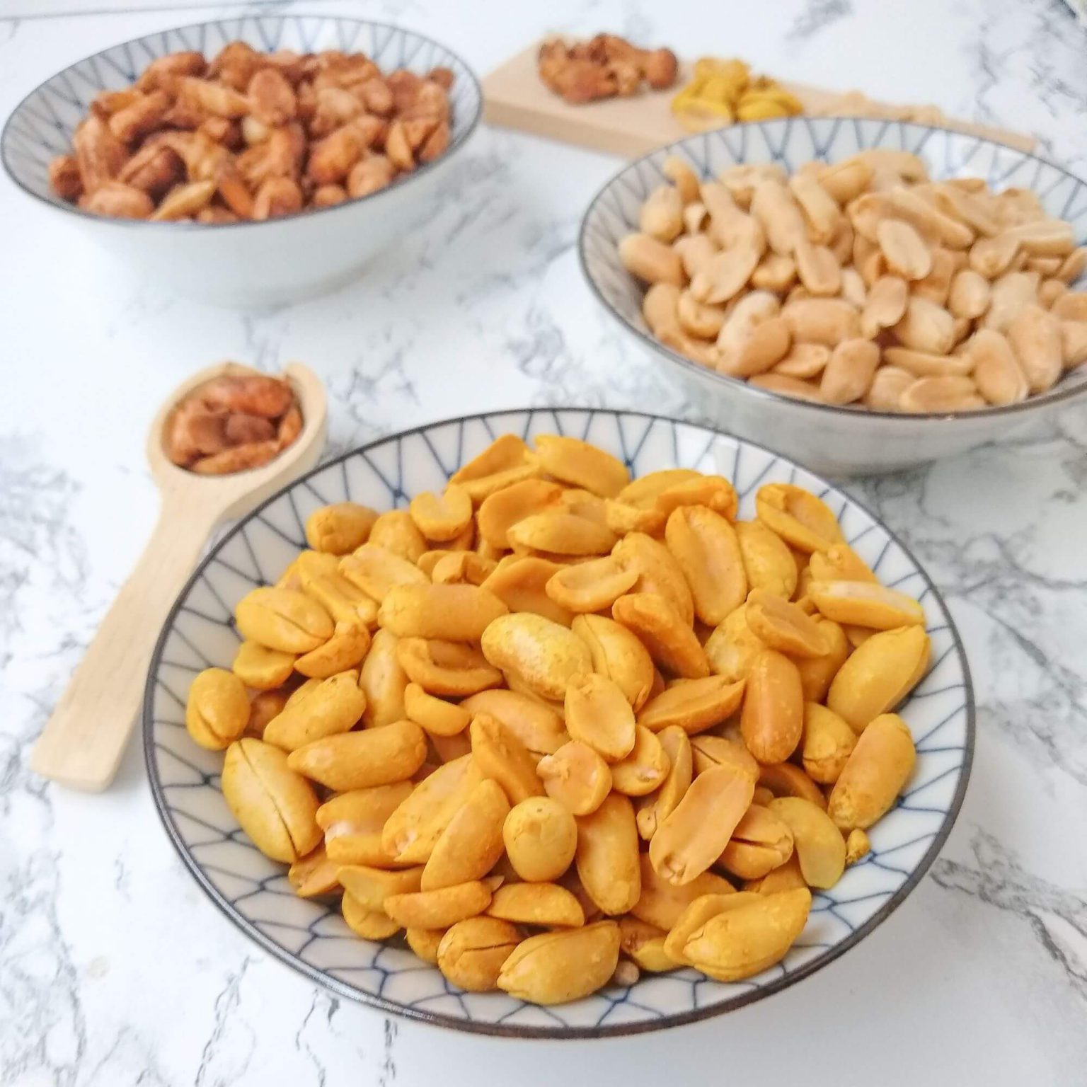 Easy Dry Roasted Peanuts (Microwave and Oven) - Assorted Eats