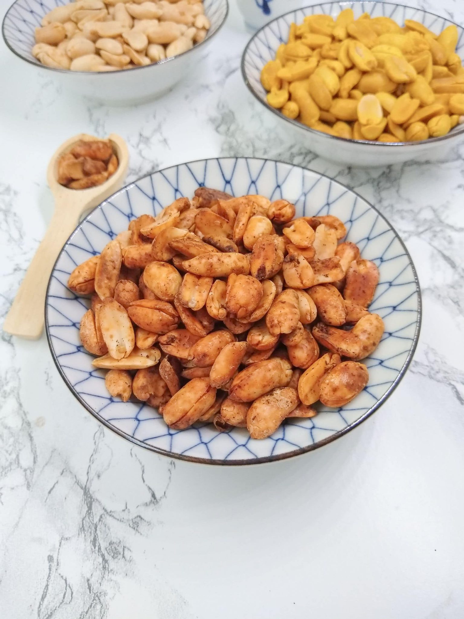 Easy Dry Roasted Peanuts (Microwave and Oven) - Assorted Eats